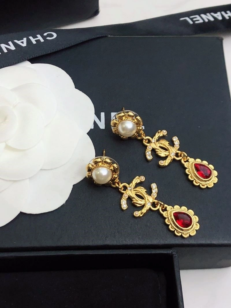 Top match Chanel Earrings