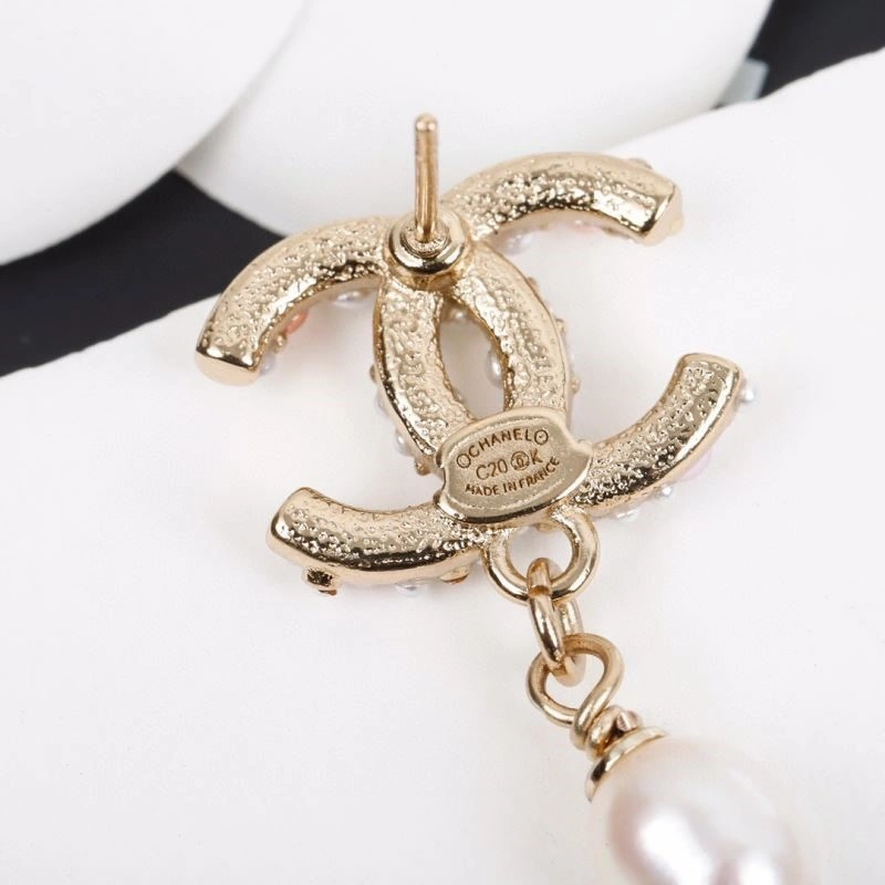 High fidelity Chanel Earrings