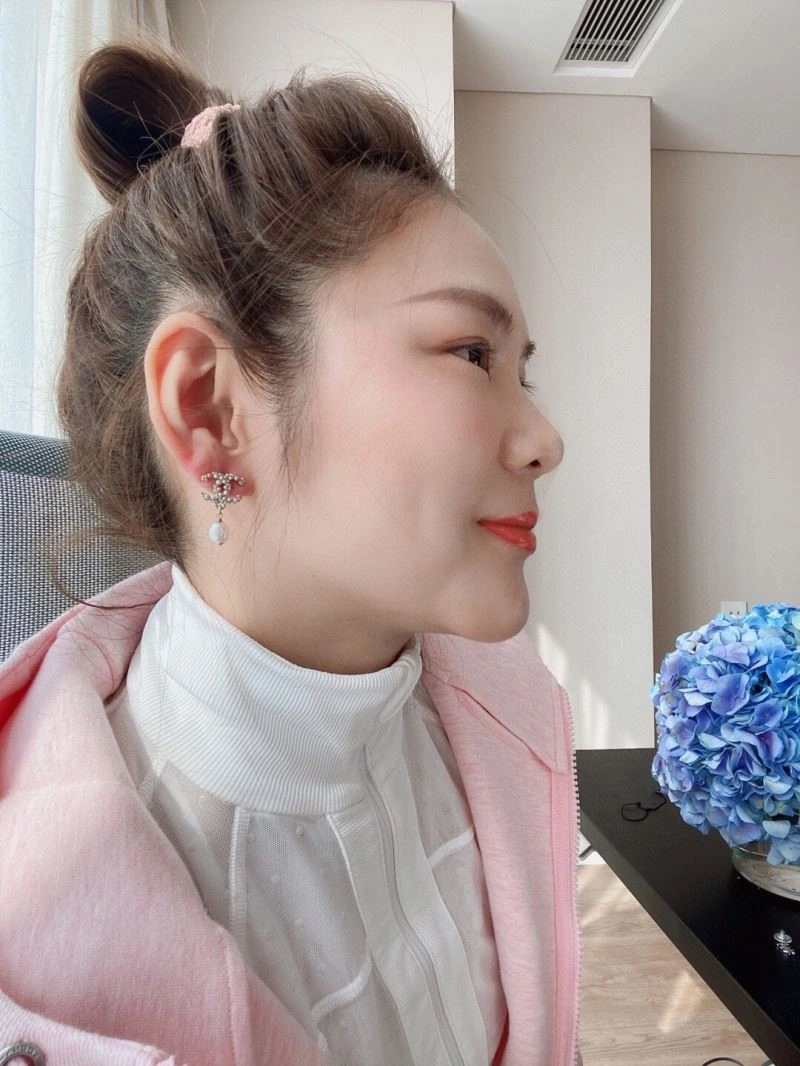 High fidelity Chanel Earrings