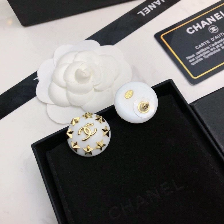 Low-cost Chanel Earrings