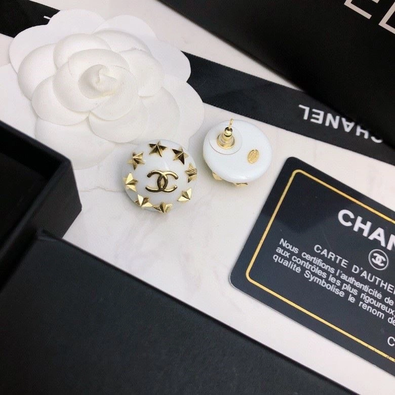 Low-cost Chanel Earrings