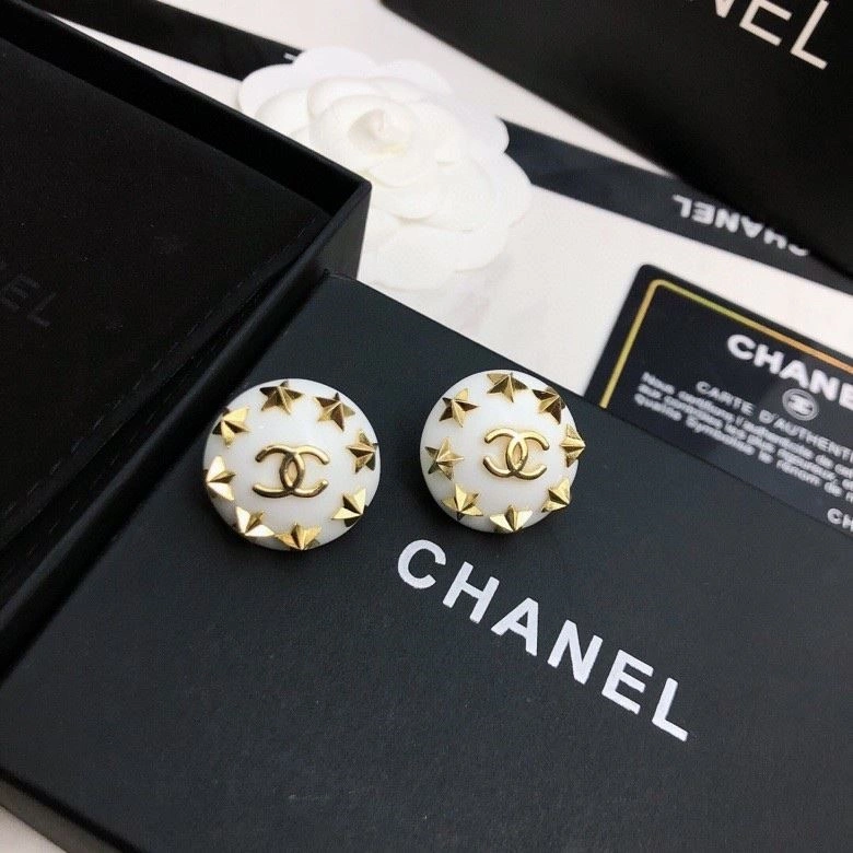 Low-cost Chanel Earrings
