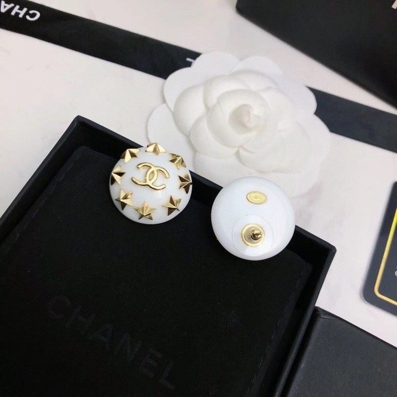 Low-cost Chanel Earrings