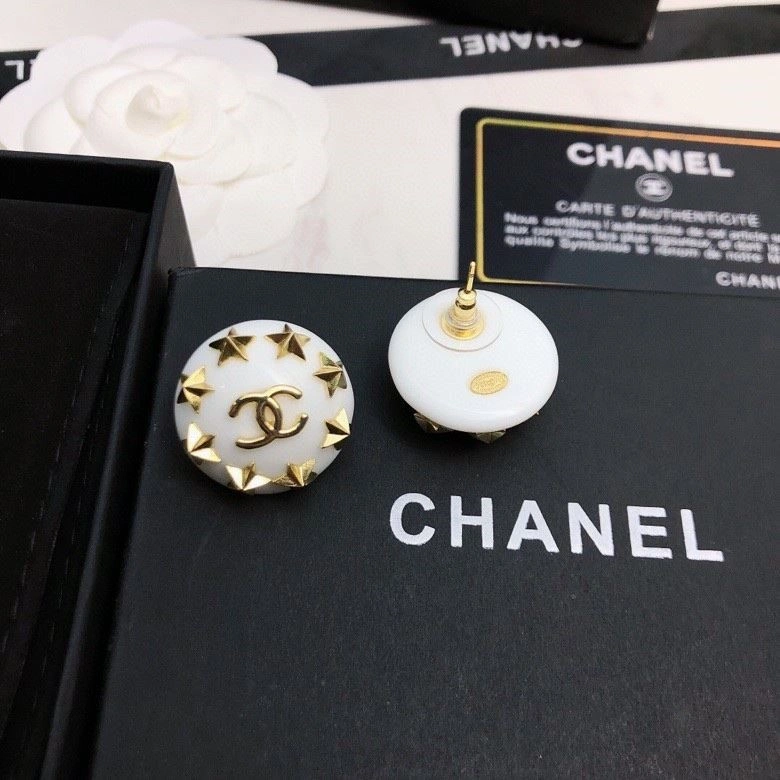 Low-cost Chanel Earrings