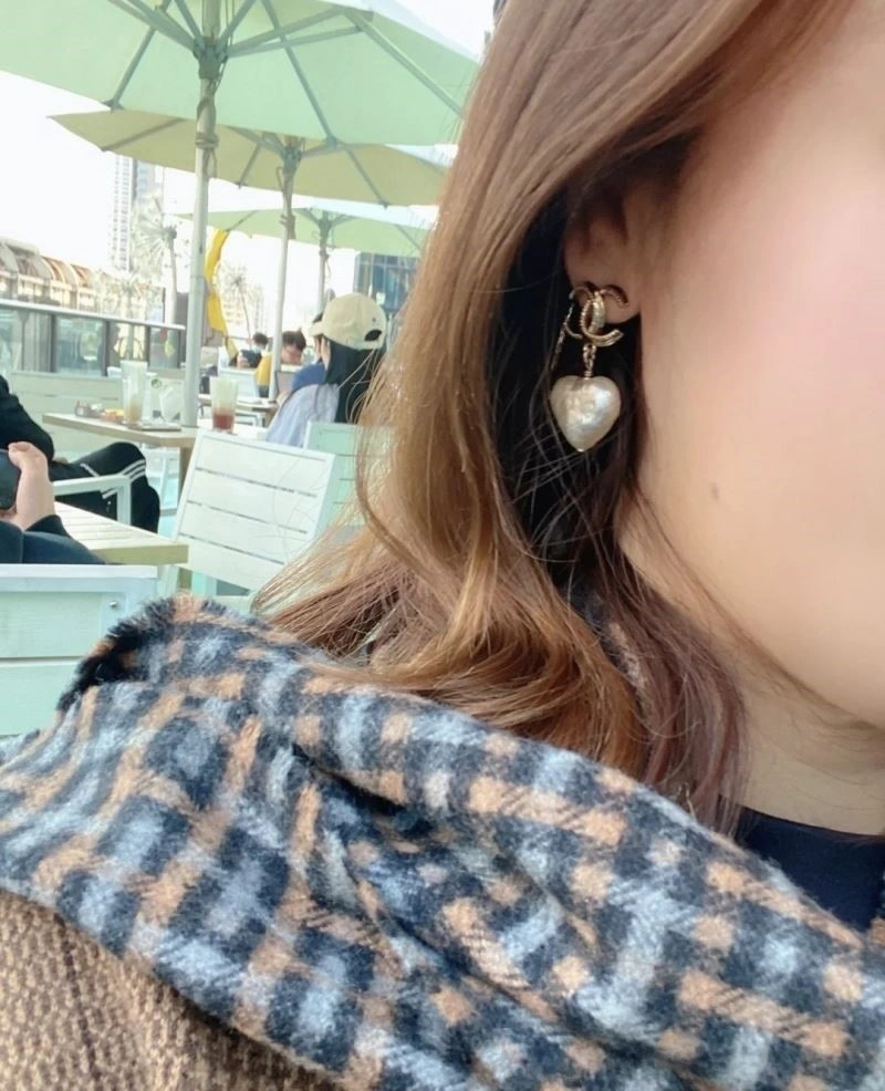 Legit Chanel Earrings