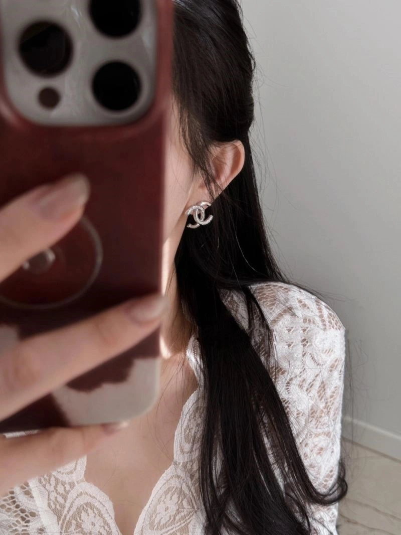 High accuracy Chanel Earrings