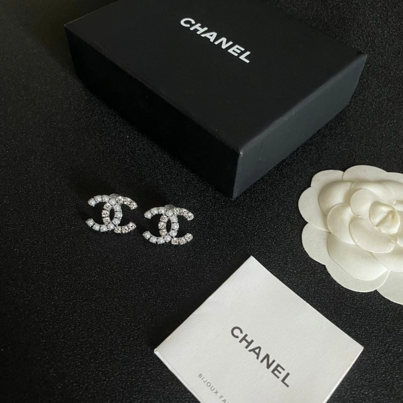 Accurate model Chanel Earrings