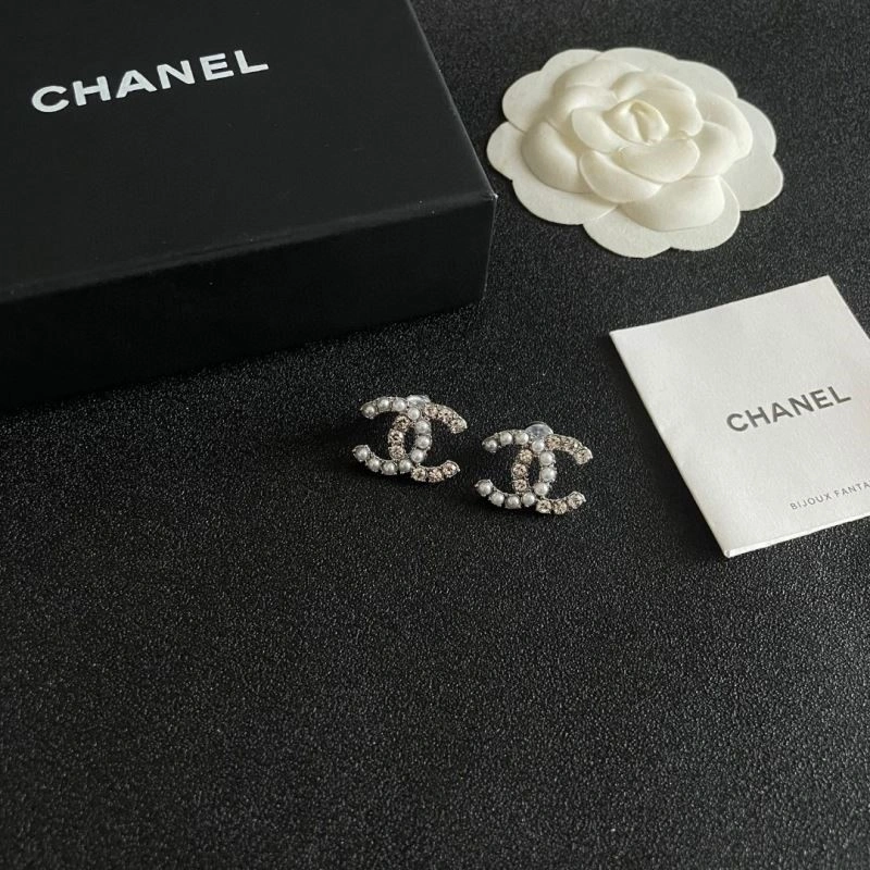 Accurate model Chanel Earrings