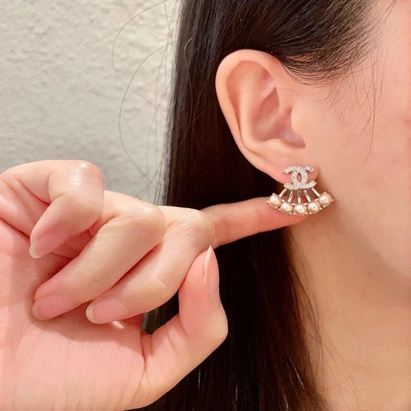 Accurate model Chanel Earrings
