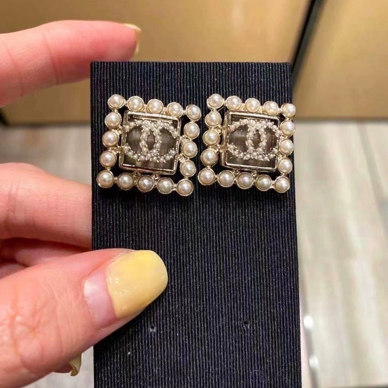 Accurate model Chanel Earrings