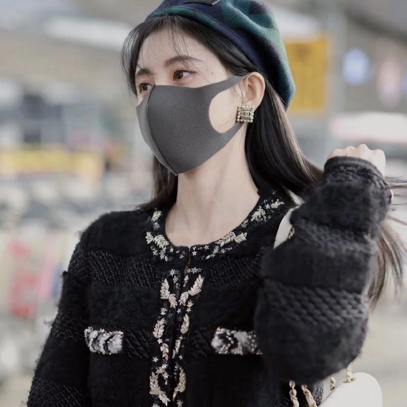 Accurate model Chanel Earrings