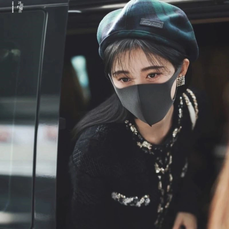 Accurate model Chanel Earrings