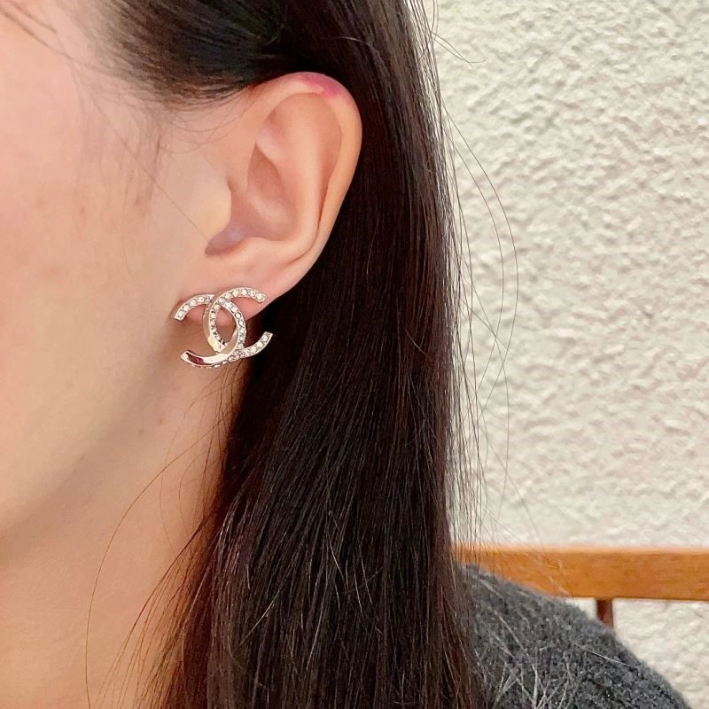 High accuracy Chanel Earrings