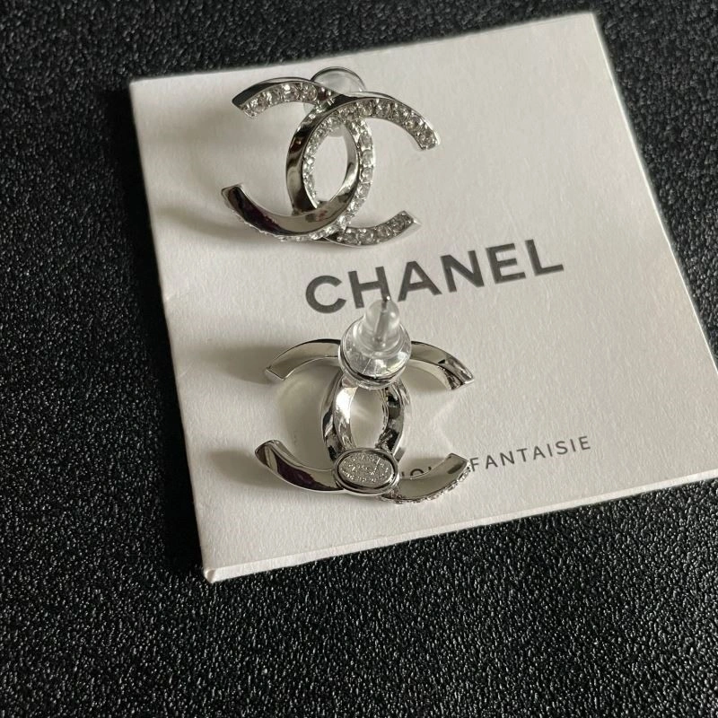 High accuracy Chanel Earrings