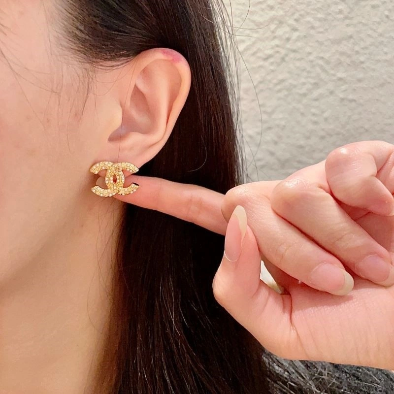 Accurate model Chanel Earrings
