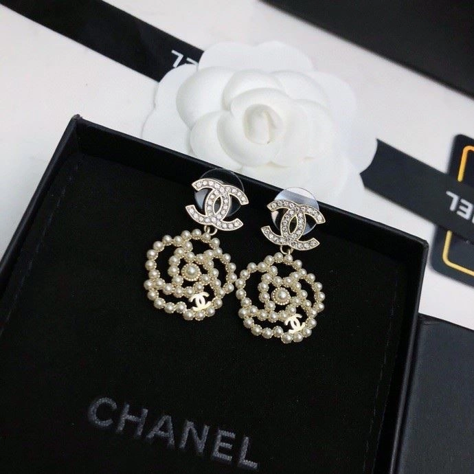 Low-cost Chanel Earrings