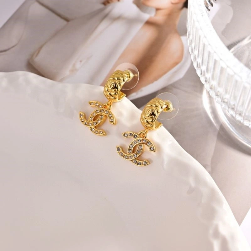 High accuracy Chanel Earrings