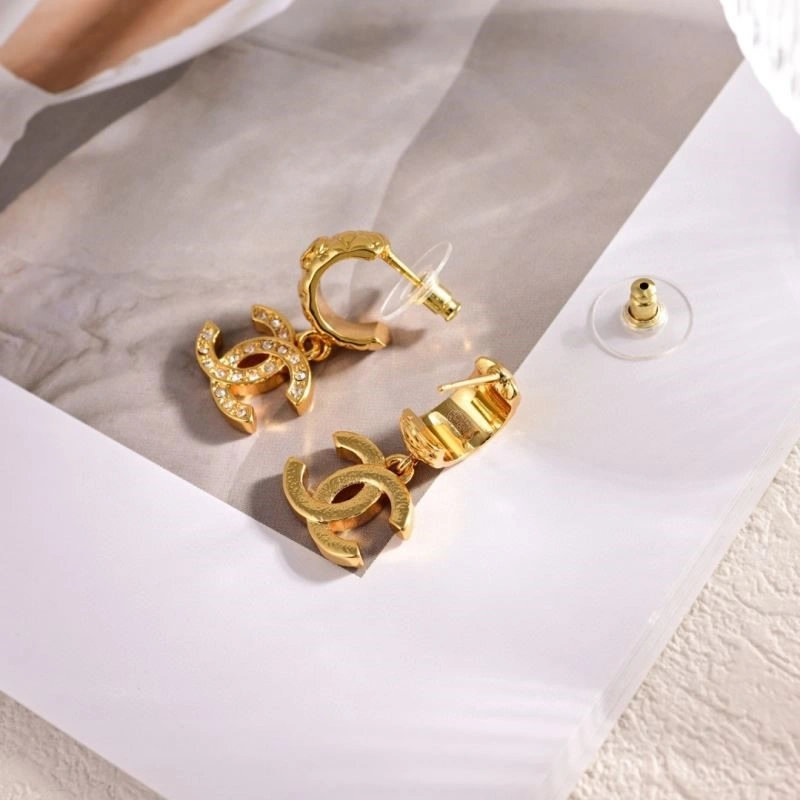 High accuracy Chanel Earrings
