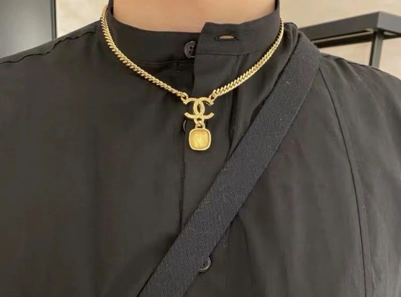 Low-cost Chanel Earrings