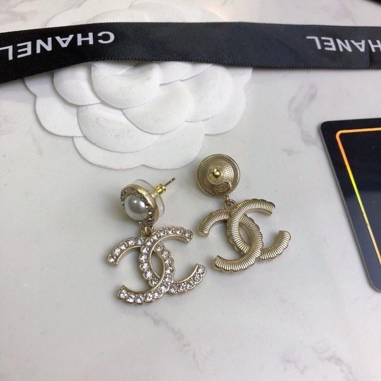 Low-cost Chanel Earrings