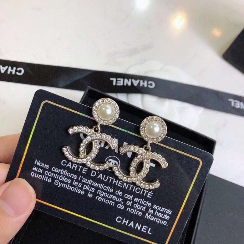 Low-cost Chanel Earrings