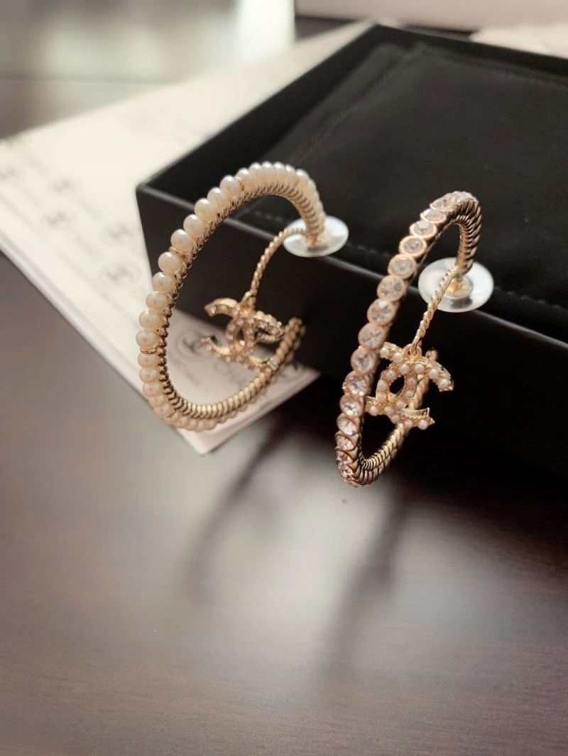 Low-cost Chanel Earrings