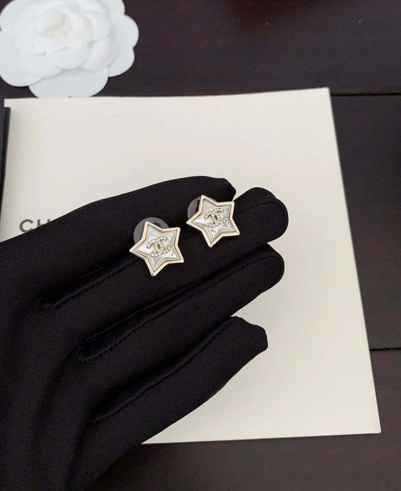 High accuracy Chanel Earrings