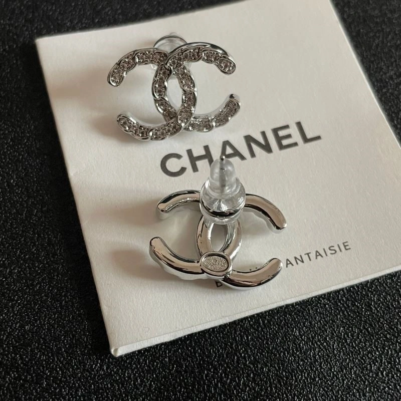 High accuracy Chanel Earrings