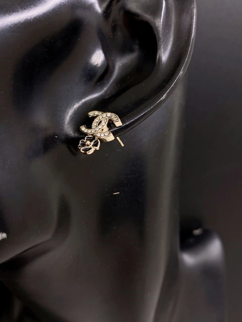 Accurate model Chanel Earrings