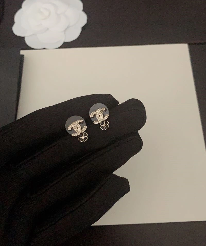 Accurate model Chanel Earrings