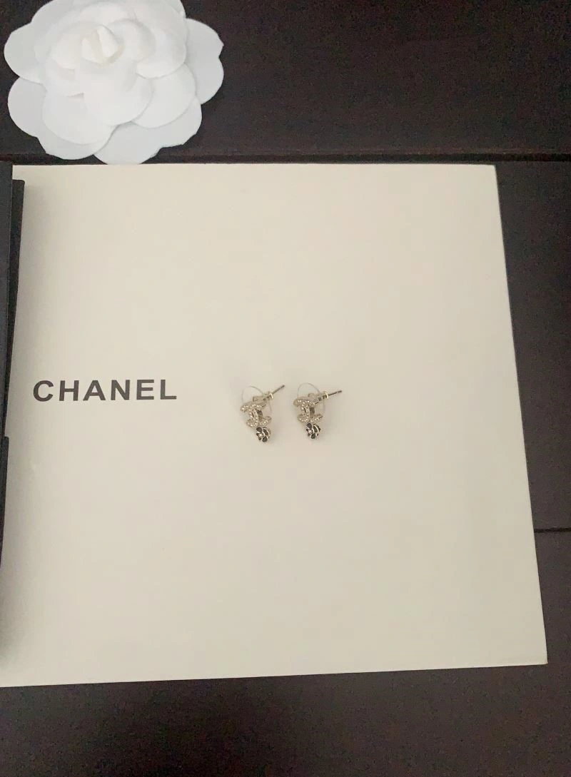 Accurate model Chanel Earrings