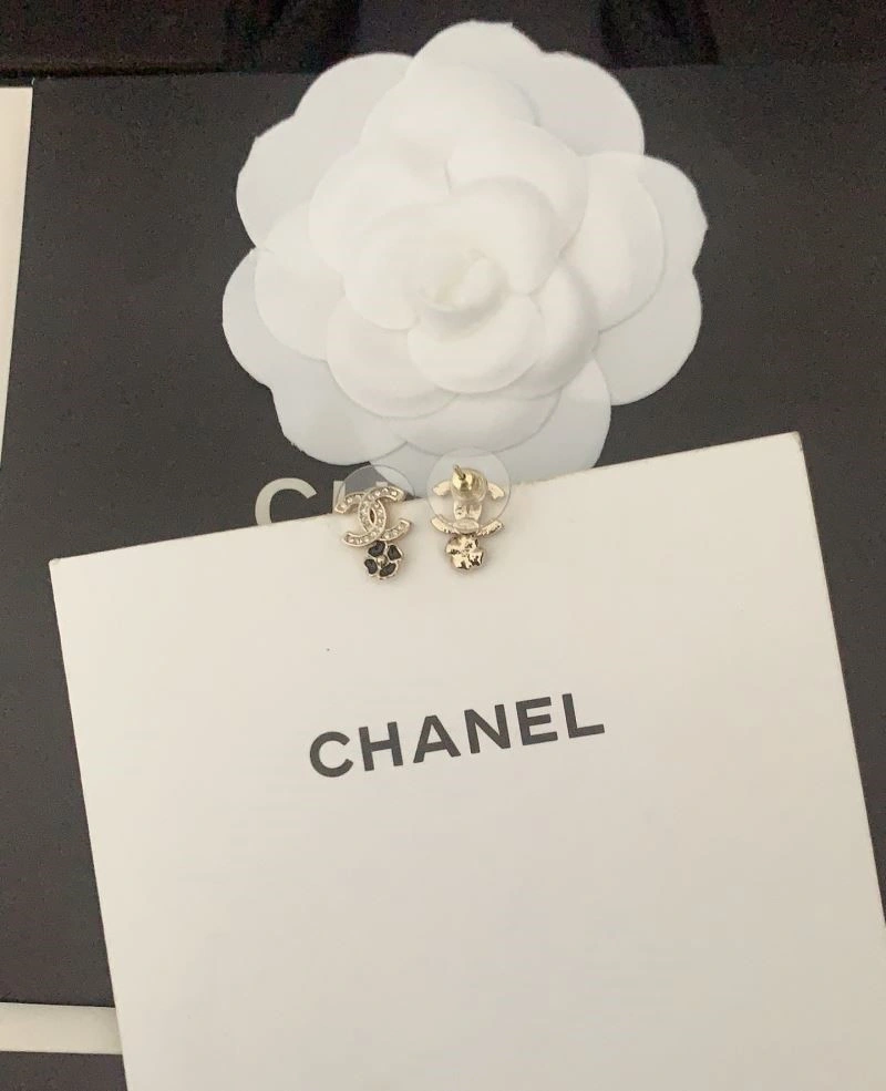 Accurate model Chanel Earrings