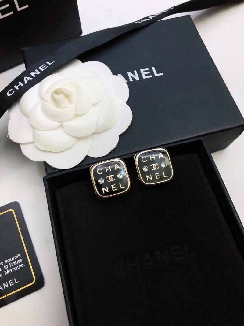 Discounted Chanel Earrings