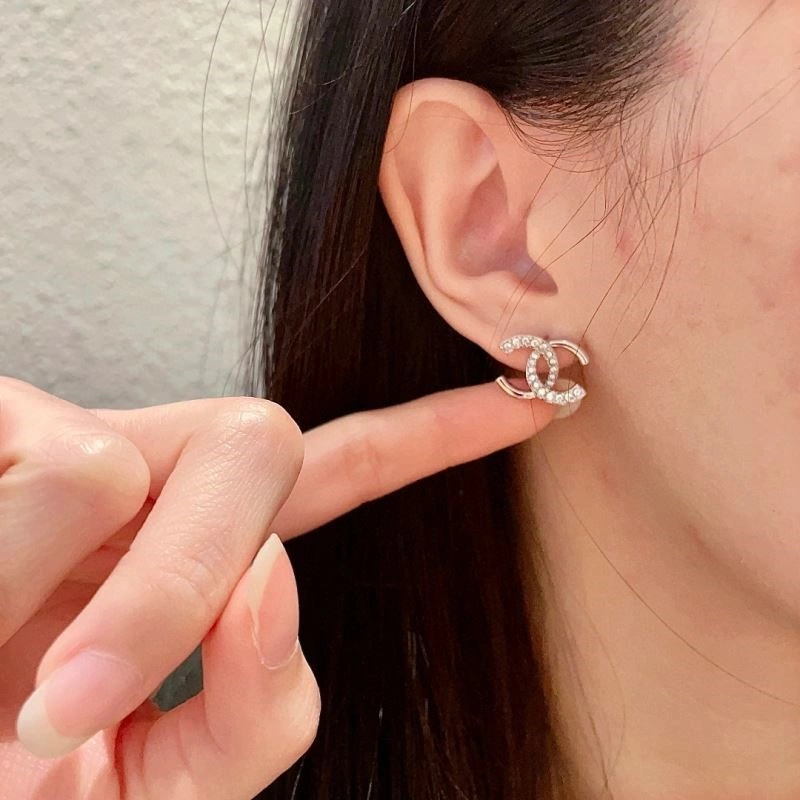 High fidelity Chanel Earrings