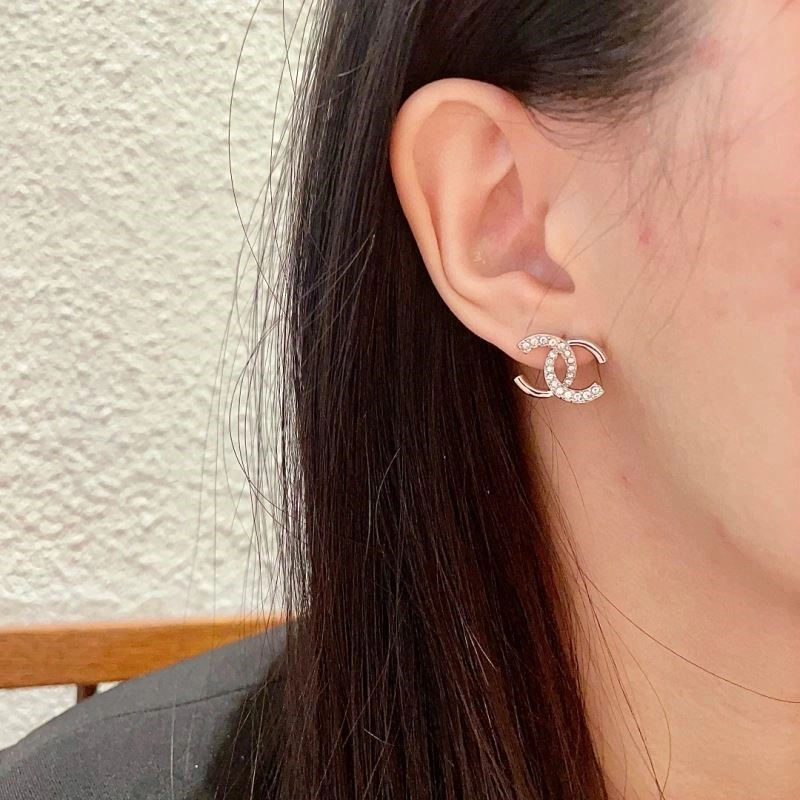 High fidelity Chanel Earrings