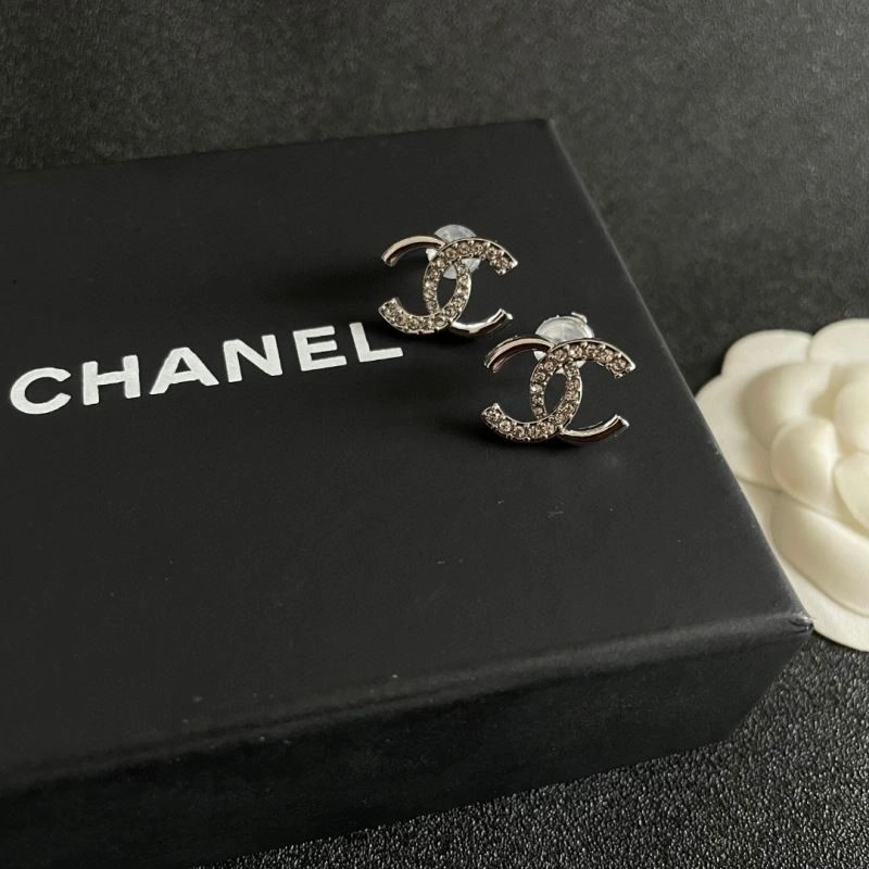 High fidelity Chanel Earrings