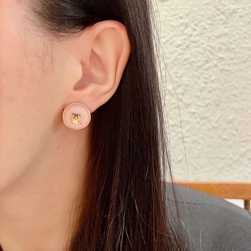 Top mirror Chanel Earrings