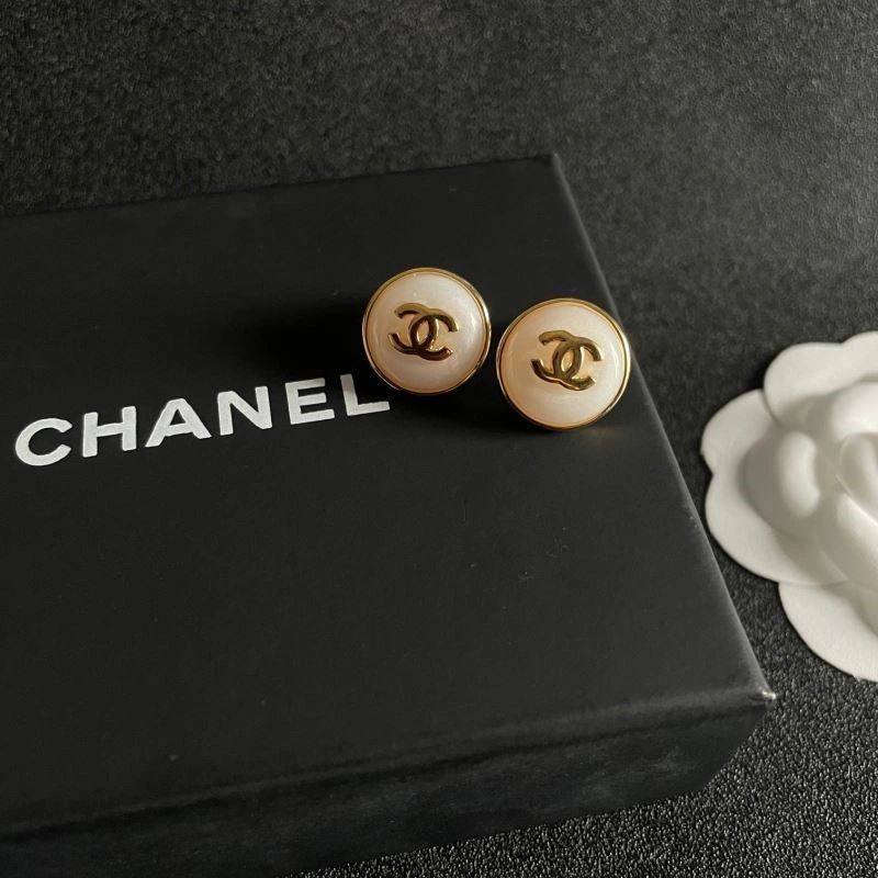 Top mirror Chanel Earrings