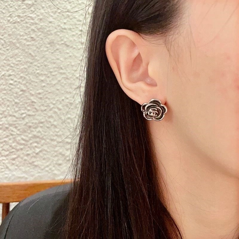Top match Chanel Earrings