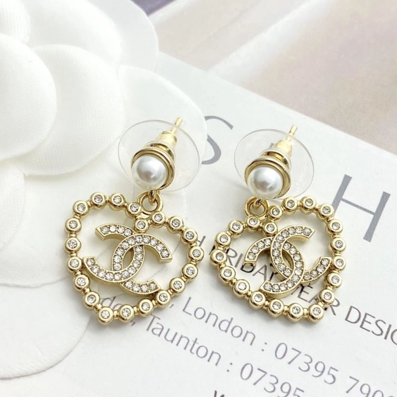 Top match Chanel Earrings