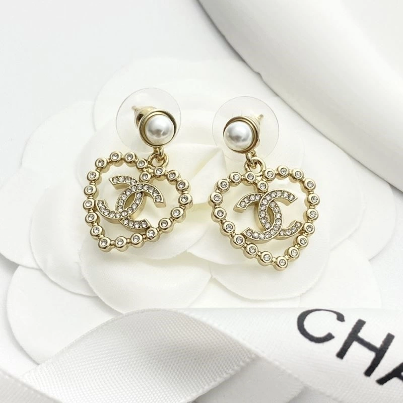 Top match Chanel Earrings