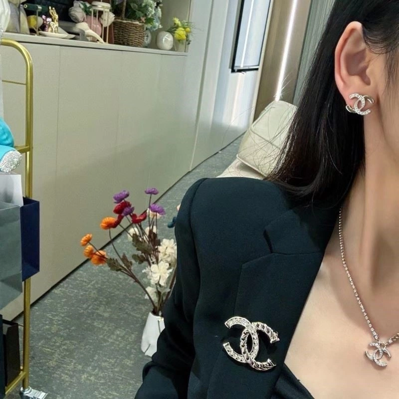 High fidelity Chanel Earrings