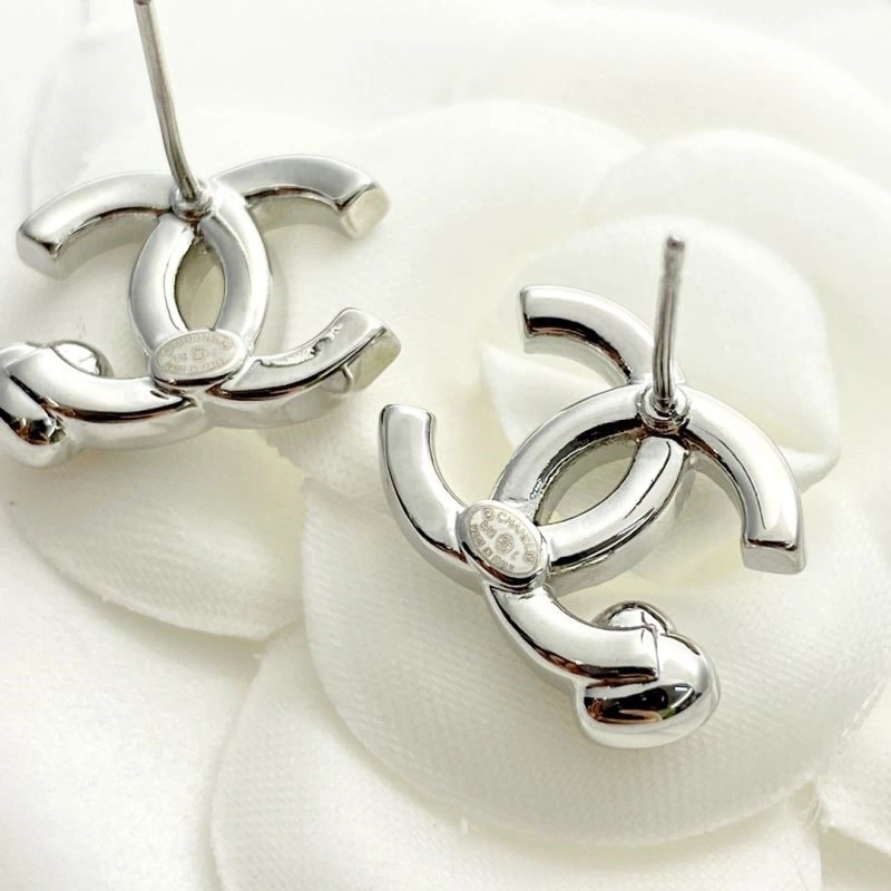 High fidelity Chanel Earrings
