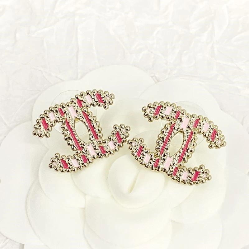 Top match Chanel Earrings