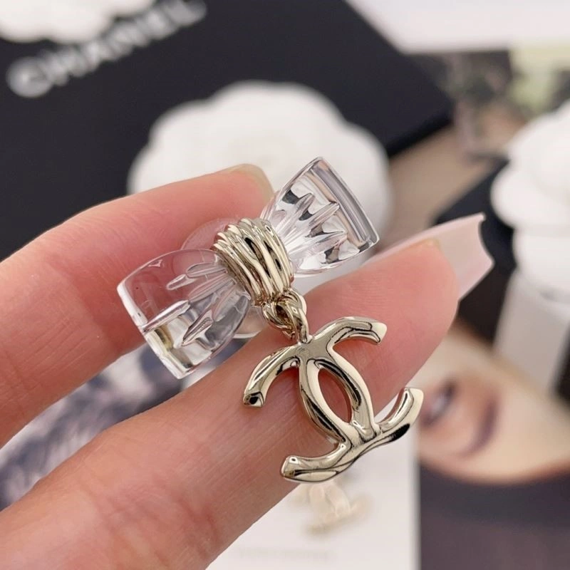 Top mirror Chanel Earrings