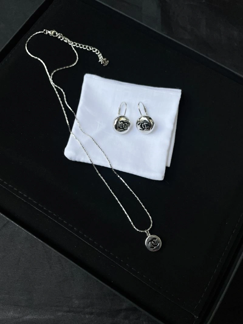 Perfect replica Chanel Earrings