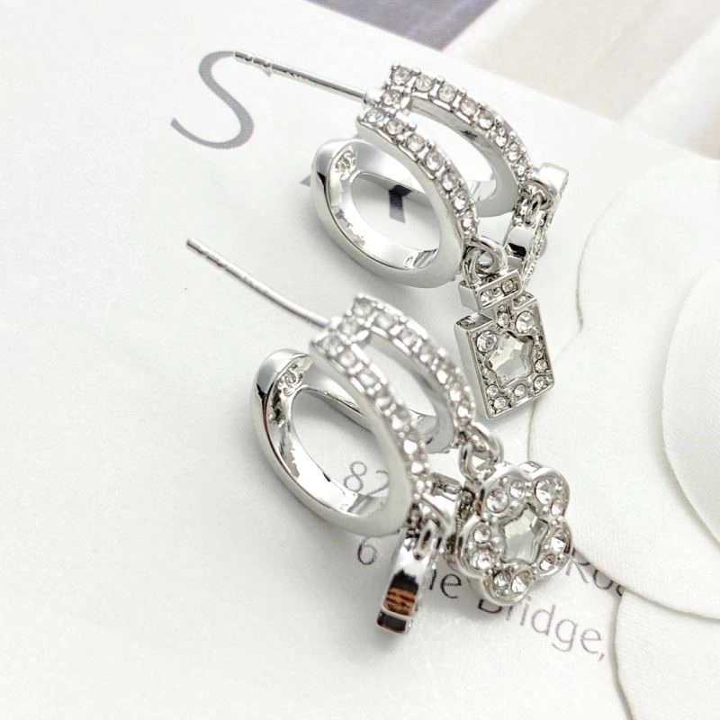 High accuracy Chanel Earrings