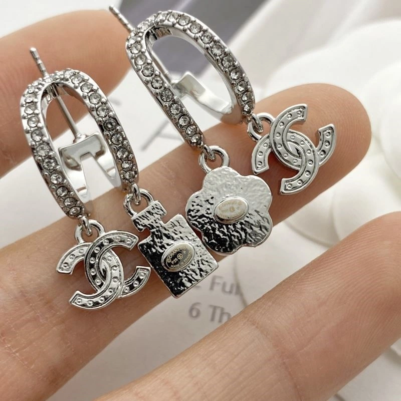High accuracy Chanel Earrings