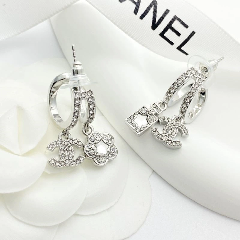 High accuracy Chanel Earrings
