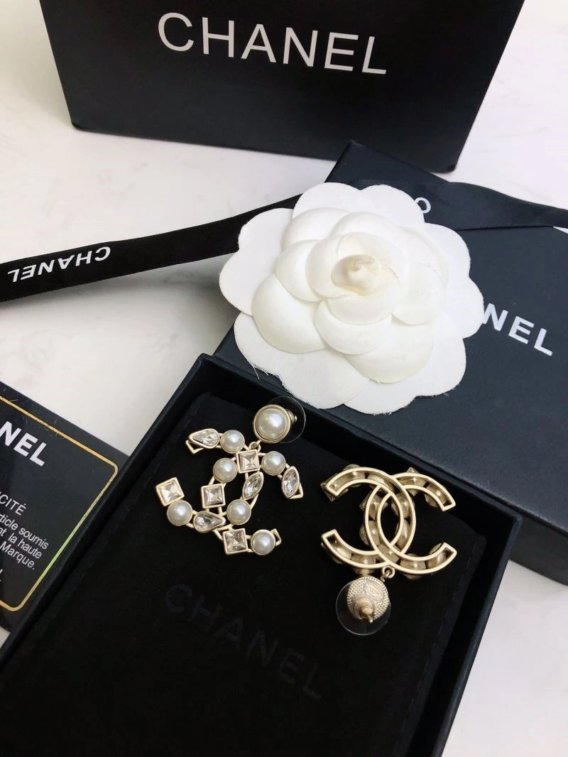 High accuracy Chanel Earrings